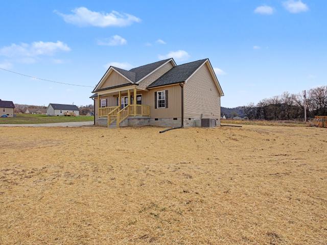 2333 Claude Fox Rd