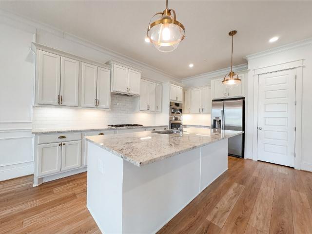 2333 Goldenglade Dr, Conroe, TX 77384 | MLS #24402