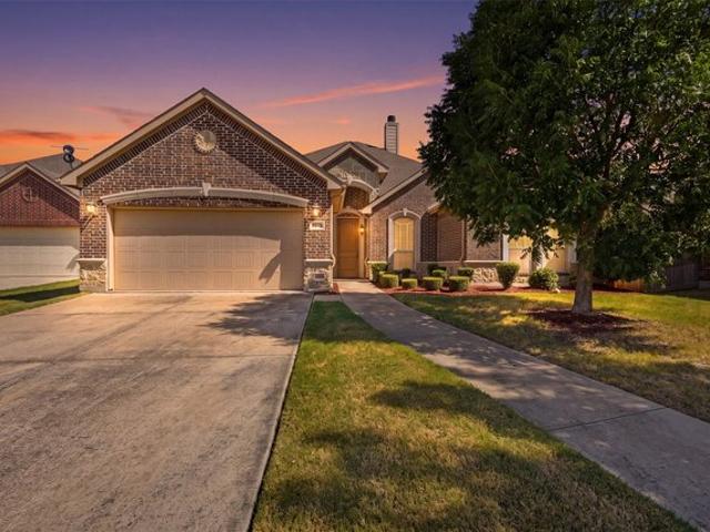 2333 Los Olivos Ln, Fort Worth, TX 76131