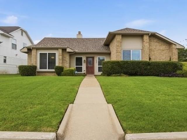 2333 Salerno Dr, Mesquite, TX 75150