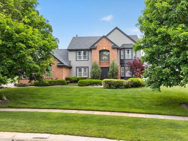 2333 Sandlewood Drive
