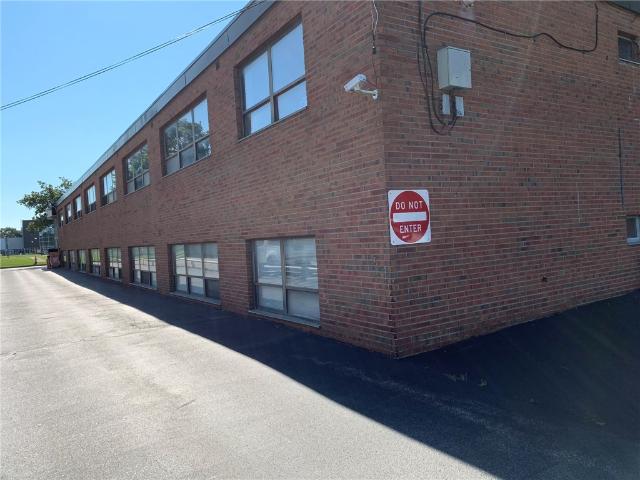233 #1 Alexander Street