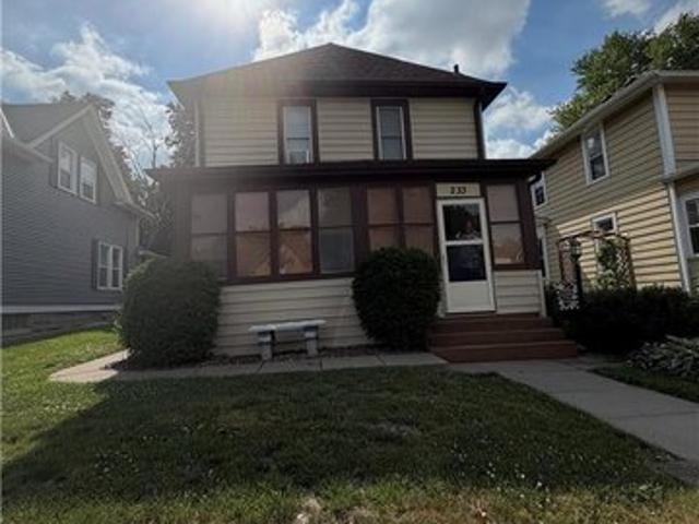 233 4th Ave N, South Saint Paul, MN 55075