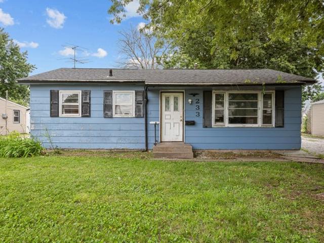233 4th St E, Milan, IL 61264