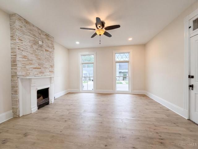 233 S C Street