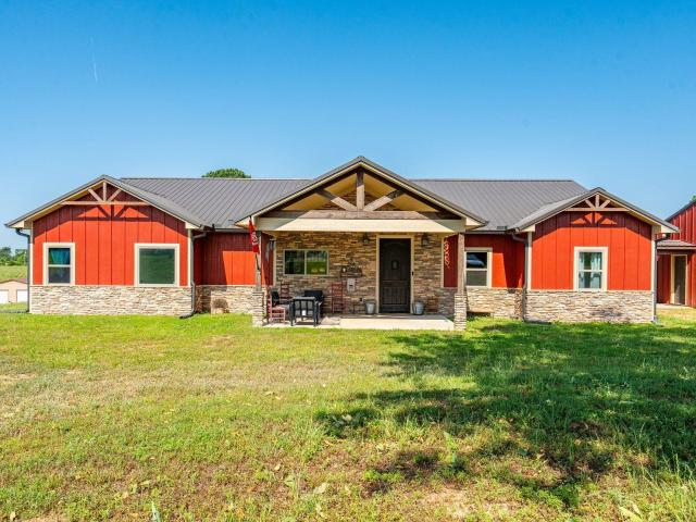 233 Cornbridge Lake Road