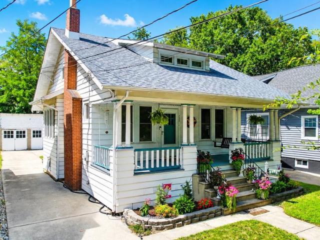 233 Crestmont Terrace
