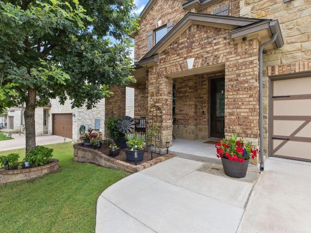 233 Culebra Dr