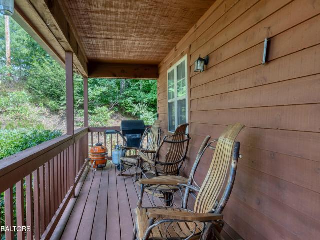 233 Ace Gap Rd