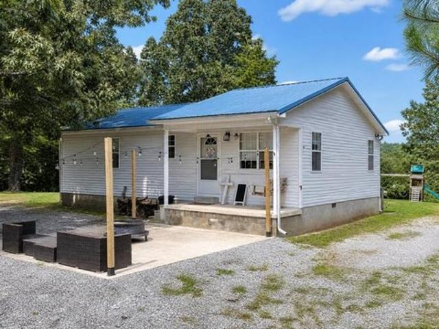 233 Allen Mill Creek Ln, Camden, TN 38320
