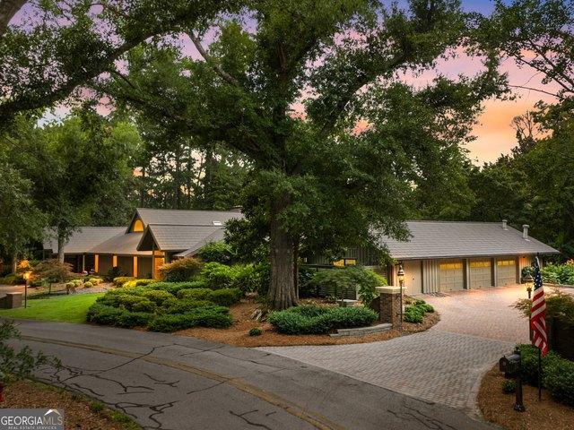 233 Azalea Dr, Statesboro, GA 30458