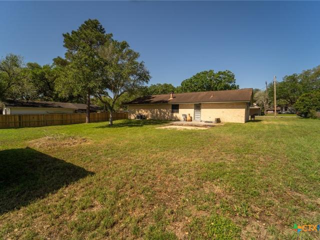 233 Bungalow Avenue