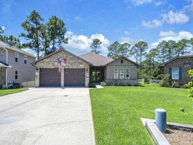 233 Gracie Ln, Niceville, FL 32578