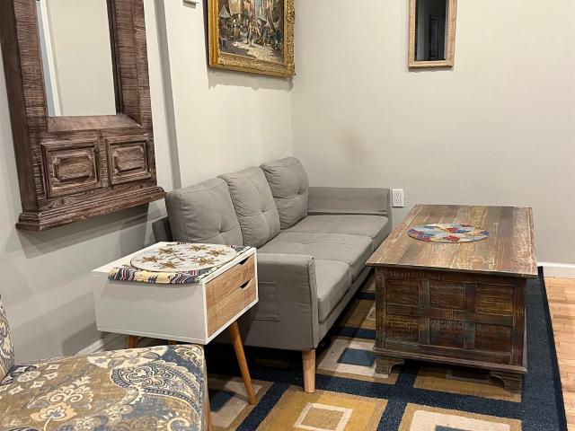 233 Grand St # 2R