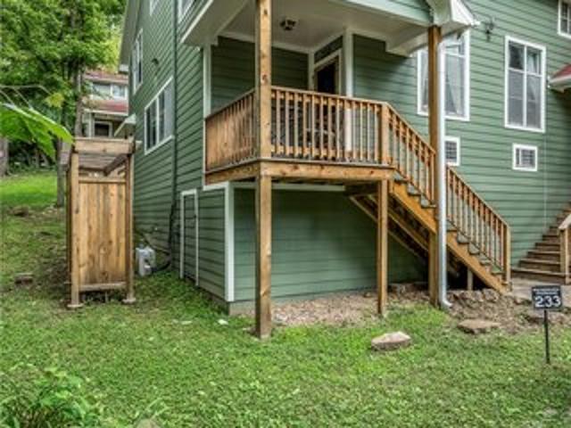 233 Gregg Ave, Fayetteville, AR 72701