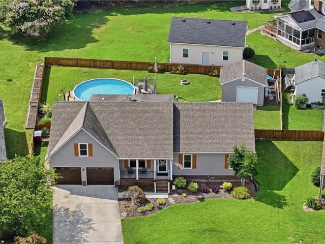 233 Downing Dr
