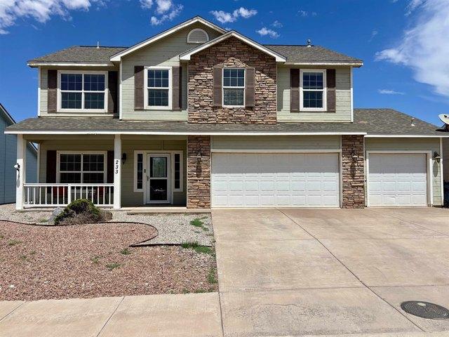233 Dublin Ln, Alamogordo, NM 88310