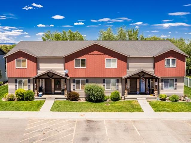 233 E 500 N, Roosevelt, UT 84066