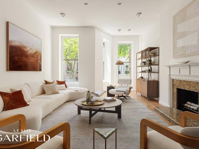 233 E 62nd St, Manhattan, NY 10065