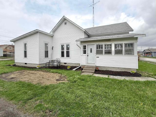 233 E Commerce Street