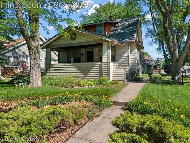 233 E Farnum Ave, Royal Oak, MI 48067