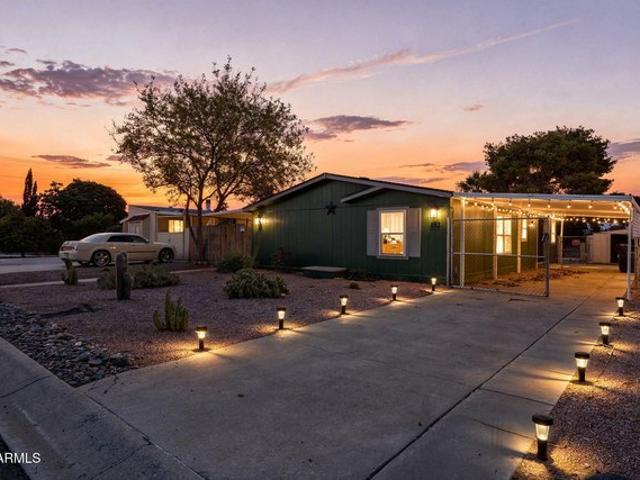 233 E Michelle Dr, Phoenix, AZ 85022