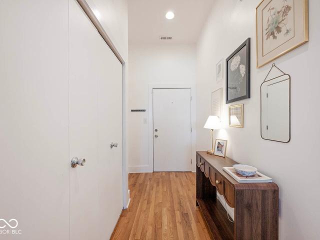 233 E St Joseph Street E # 3H