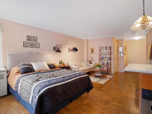 233 East 69th Street, New York, NY
