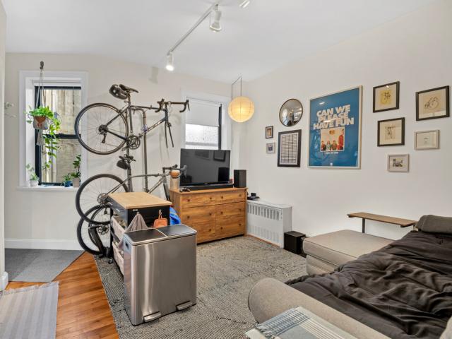 233 East 12th Street, New York, NY