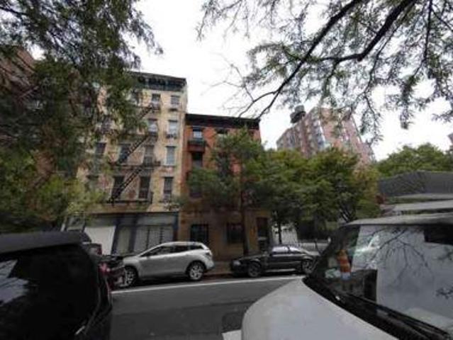 233 East 29th Street: 1 bd 1 ba