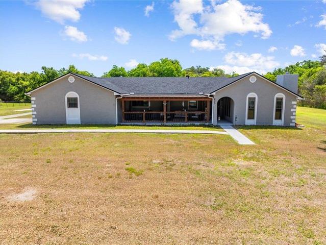 233 Eastern Ave, Saint Cloud, FL 34769