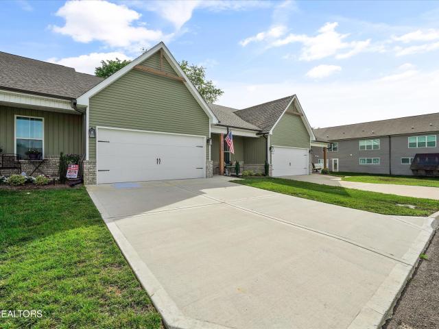 233 Elise Way