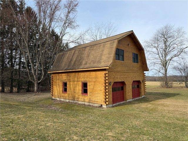 233 Kilroy Rd, Oxford, NY 13830