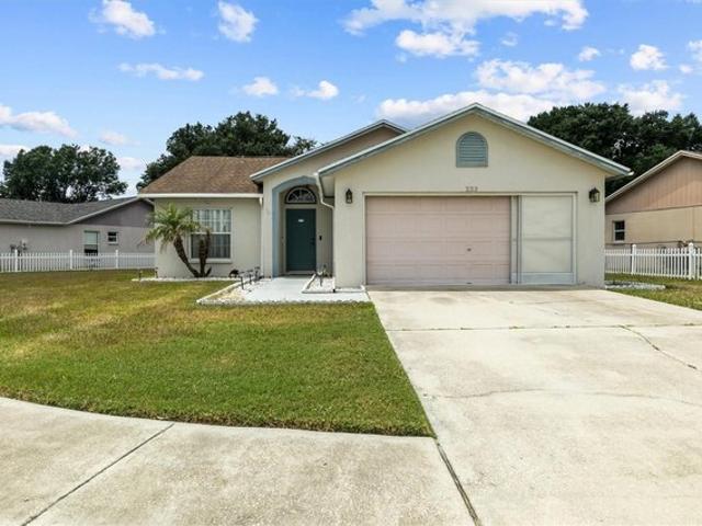 233 Kings Pond Ave, Winter Haven, FL 33880