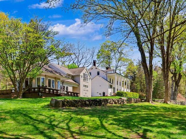 233 Long Ridge Rd, Bedford, NY 10506