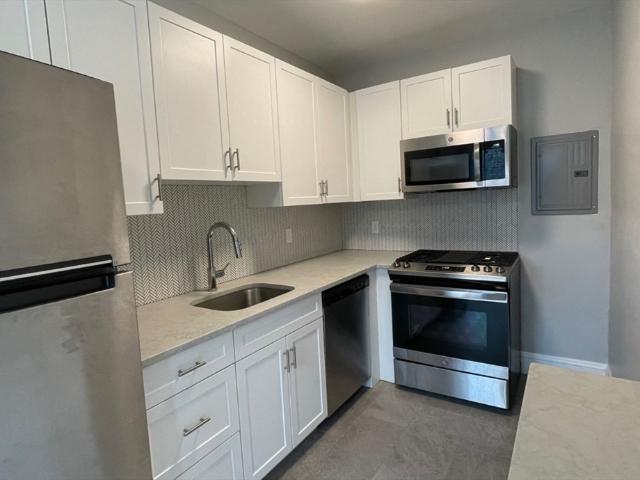 233 Lafayette St, Unit 21, Salem, MA 01970 | MLS #73469 | Compass