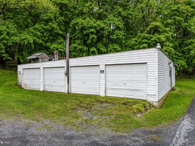 233 Mountain Trail Road