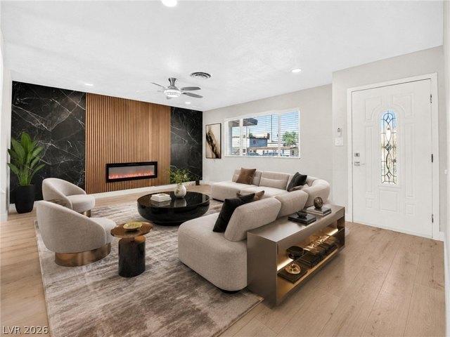 233 N 23rd St, Las Vegas, NV 89101
