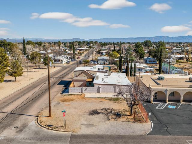 233 N Canyon Dr Drive