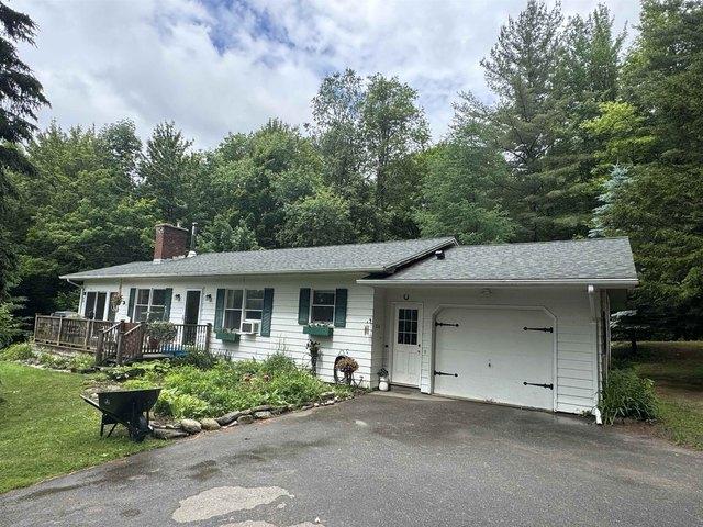 233 N Hill Rd, Westfield, VT 05874