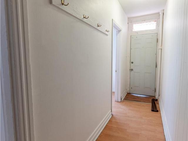 233 N Poplar Street