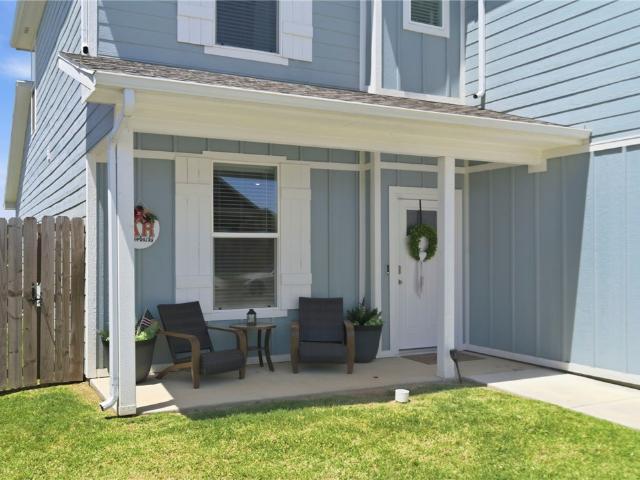 233 S Harrogate Lane