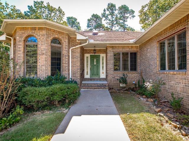 233 Snead Drive