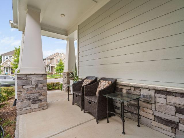 233 Sage Oak Ln, Holly Springs, NC 27540 | MLS #10150