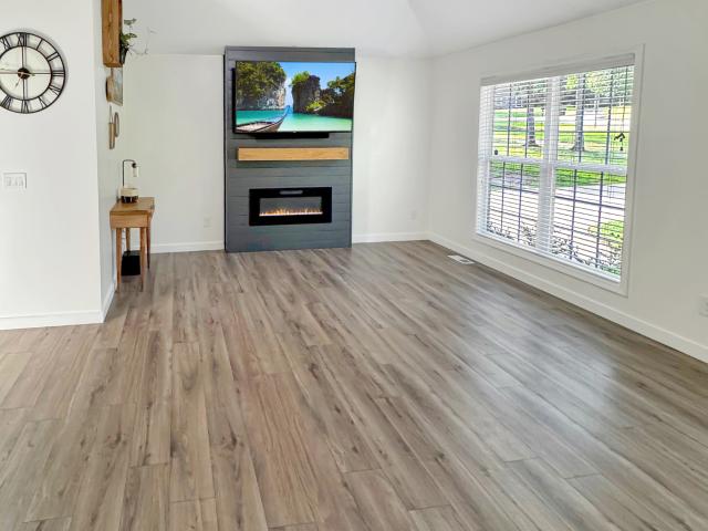 233 Sandy Brook Circle