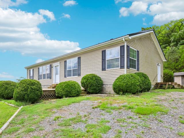 233 Scenic Ln