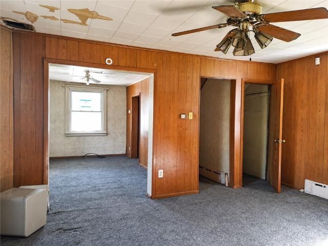 233 Spang Ave