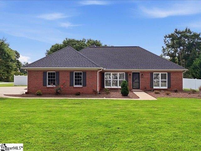 233 Summerfield Rd, Moore, SC 29369