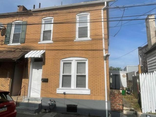 233 Poplar St, Allentown, PA 18102