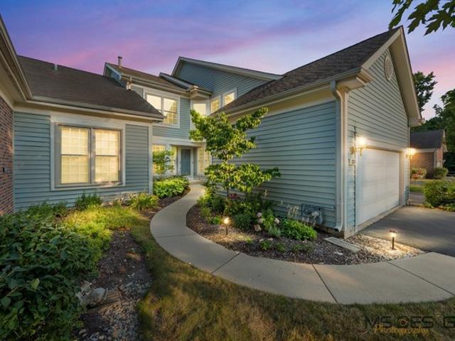 233 Parktrail Ct Unit 233, Schaumburg, IL 60173